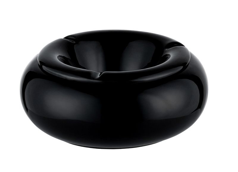 ANGELO Windproof Ashtray – Black Ceramic Ø18 cm
